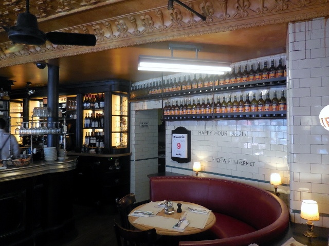 Brunch au Café de l'Atelier - 14 Minutes de Paris